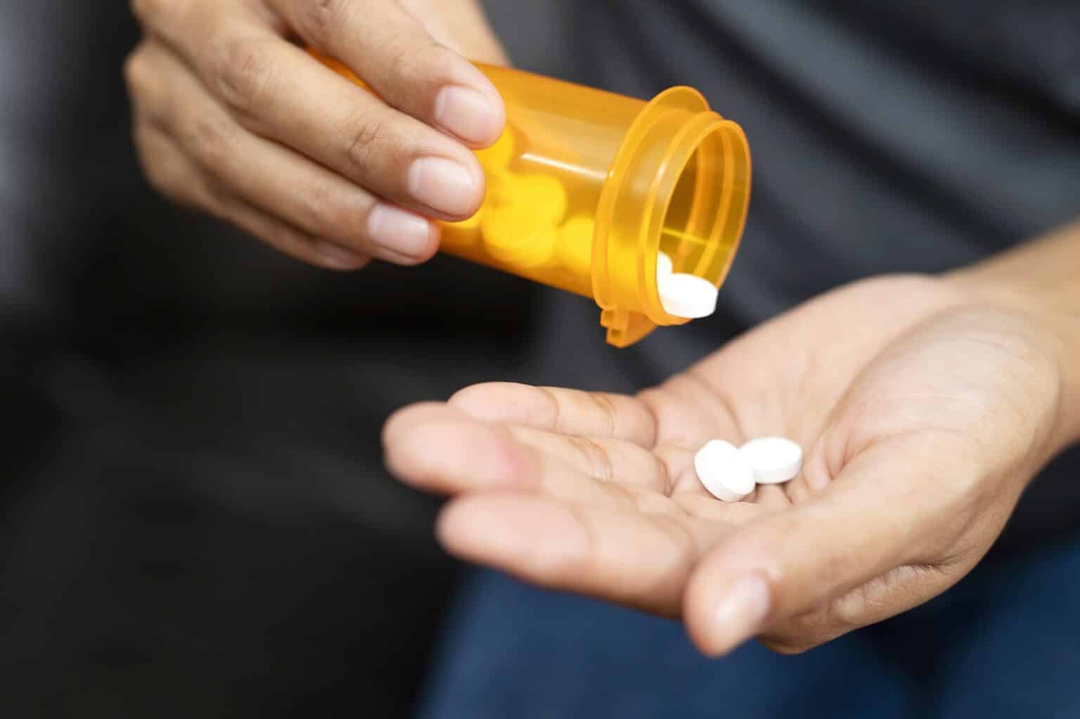 List of Benzodiazepines: Uses, Side Effects, and Warnings